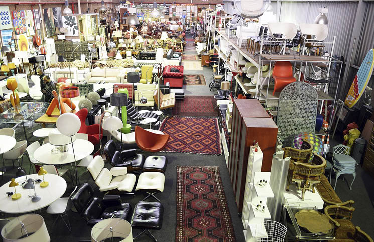 High end movie props on Auction | The Newspaper